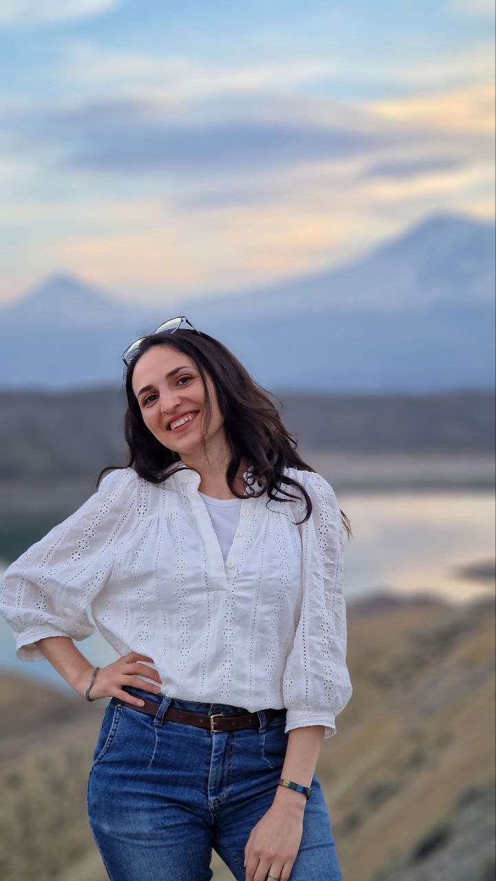 Marine Petrosyan / AAPTG / www.guides.am